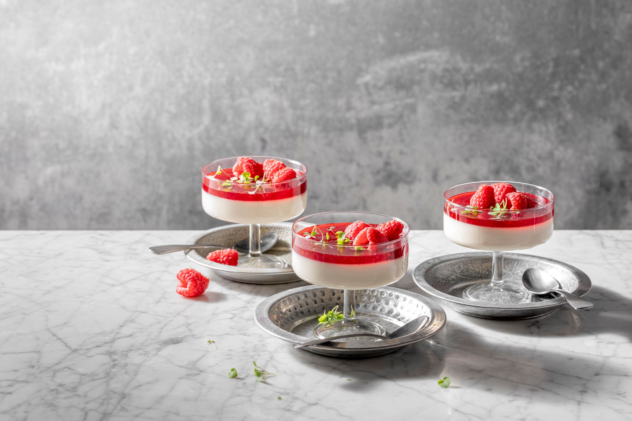 Cutting out carmine: Dairy products with EXBERRY® Rubescent Red